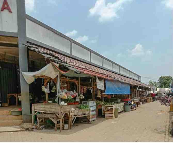 Pedagang di Pasar Maja Keluhkan Sistem Ganjil Genap | AtmaGo