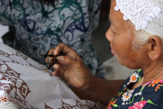 Ragam Nusantara: Batik Nitik Yogyakarta | AtmaGo