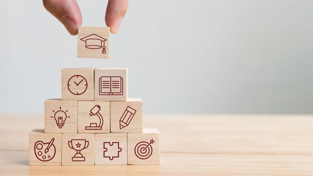 Pentingnya Pendidikan Berkualitas dan Inklusif | AtmaGo