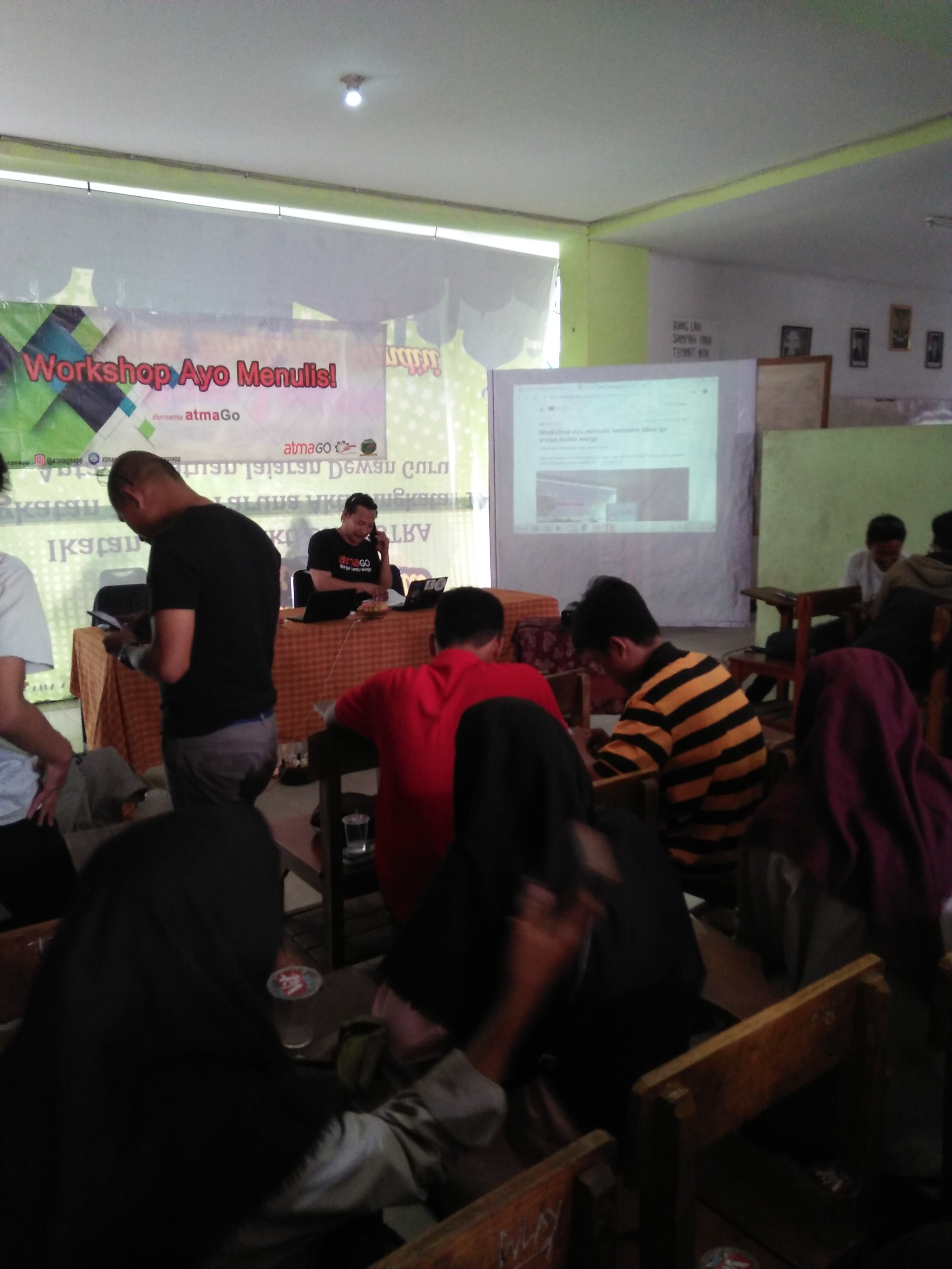 Atmago Membuat Workshop di Sekolah! | AtmaGo