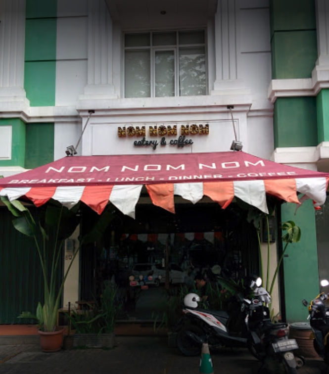 Foto Nom Nom Gowes
