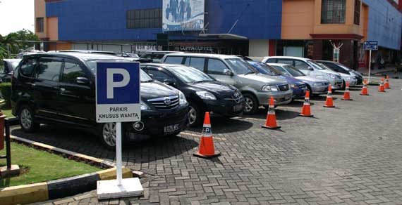 Tarif Parkir On Street Naik Rp 10.000? | AtmaGo
