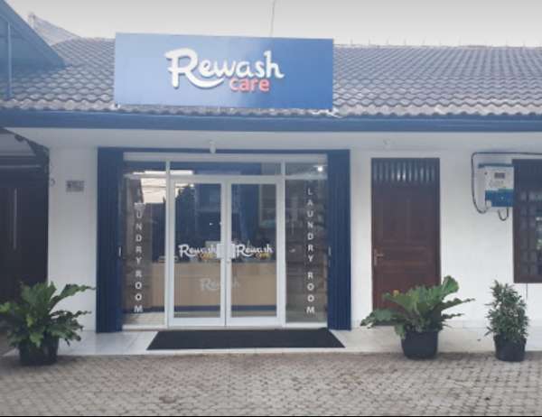 Dibutuhkan Staf Counter di Rewash Care | AtmaGo