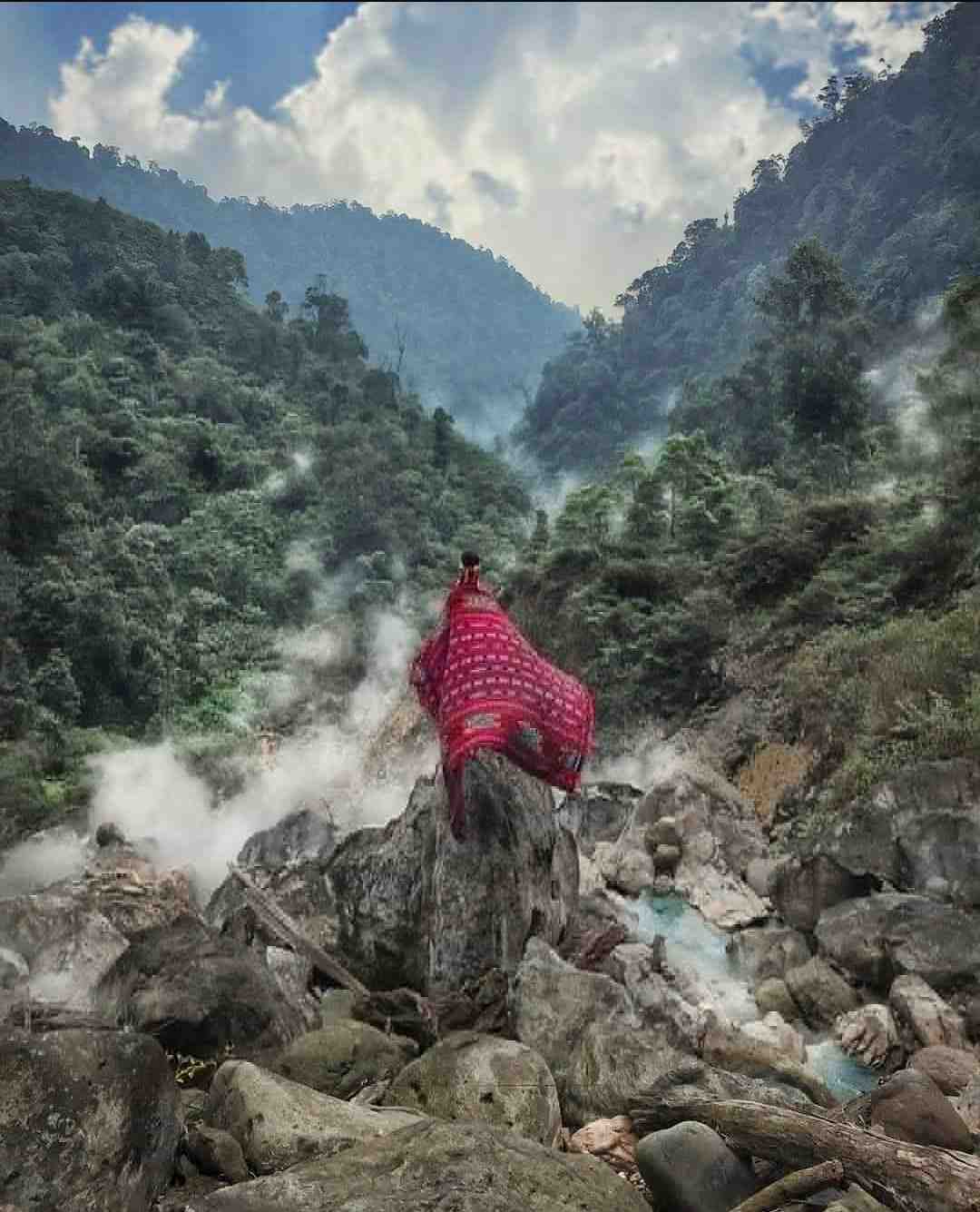 Curug Cikawah Menantang Namun Indah | AtmaGo